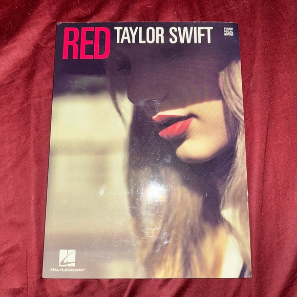 Taylor Swift | Other | Taylor Swift The Red Tour Merch | Poshmark
